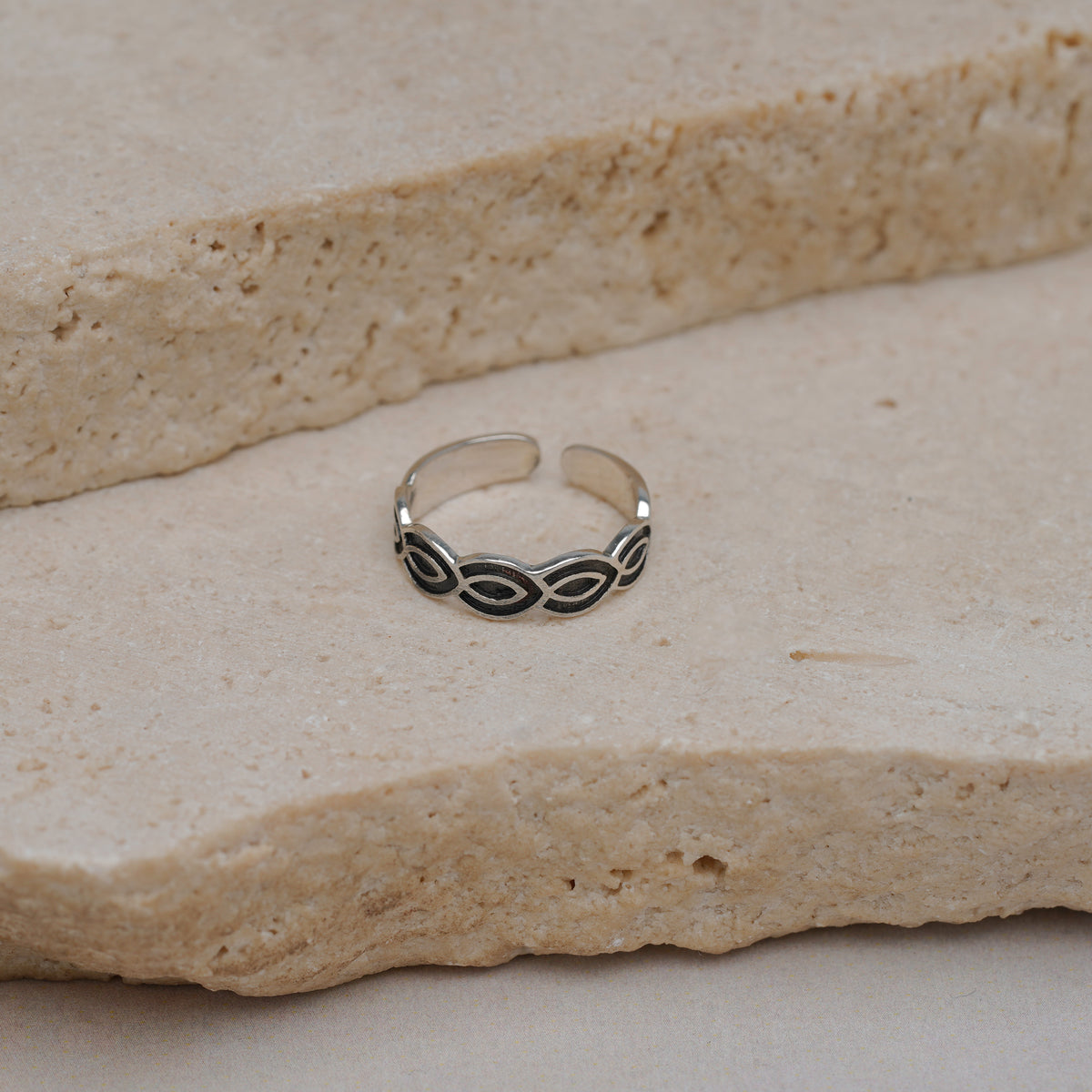 Intertwine Toe Ring – Embella Jewellery